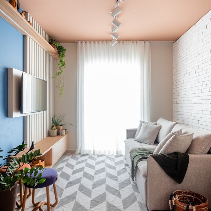 Sala de estar pequena: 80 projetos funcionais, elegantes e criativos