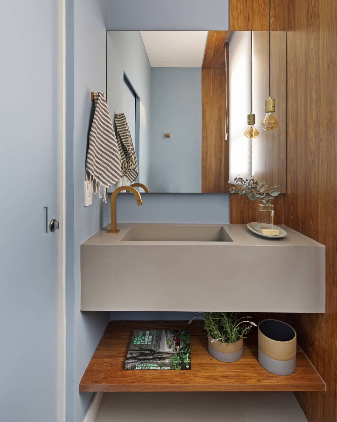 Lavabo pequeno: 60 ideias ESTILOSAS para os menores espaços