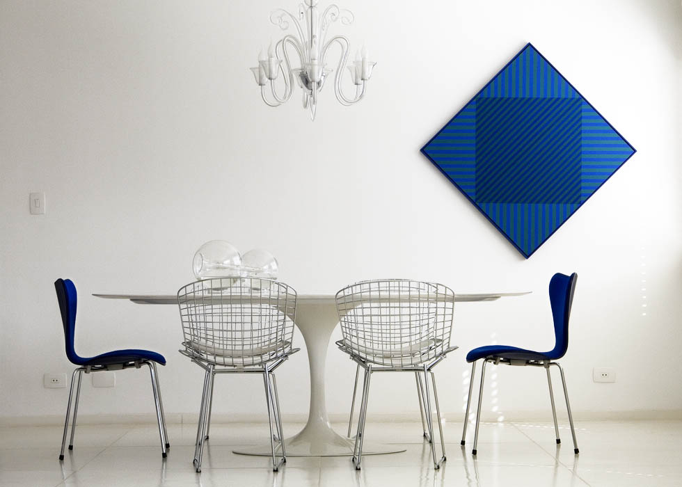 Azul royal: Significado + 75 ideias para usar o tom nos ambientes