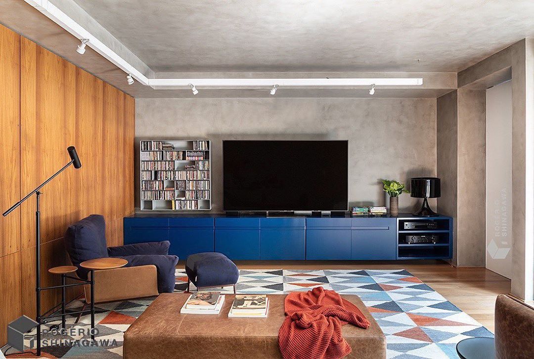 Azul royal: Significado + 75 ideias para usar o tom nos ambientes