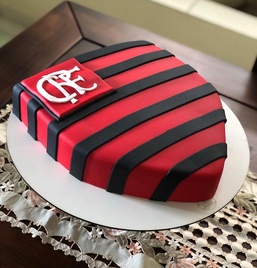 Bolo do Flamengo: 100 modelos + tutoriais para comemorar