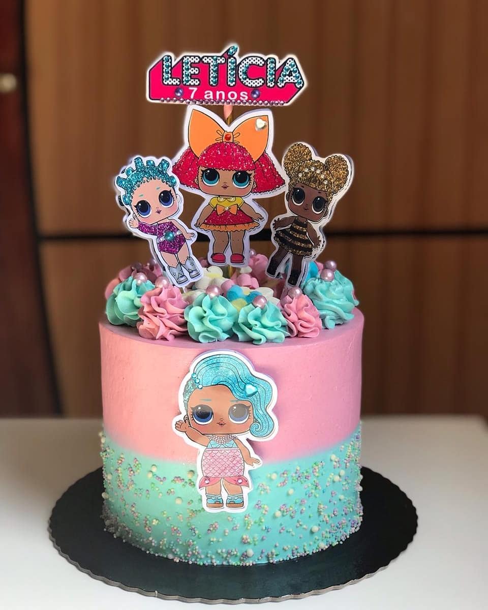 Bolo da LOL Surprise: 80 ideias e tutoriais para uma festa fashion!