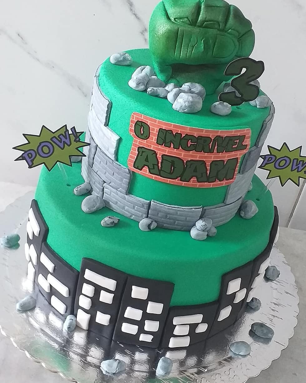 Bolo do Hulk: fotos e como fazer um bolo poderoso para sua festa