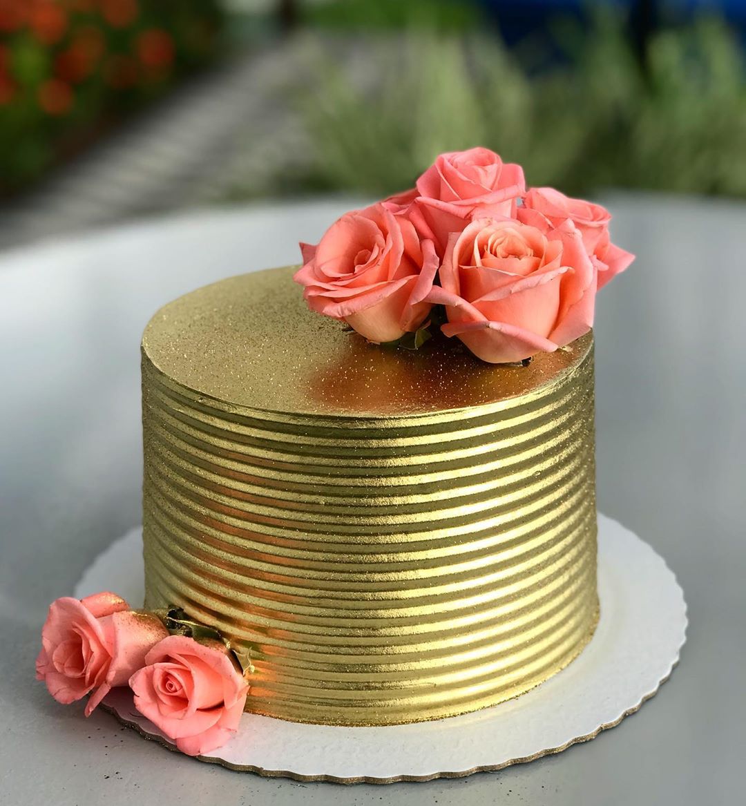 Bolo com flores: 110 modelos LINDOS e como fazer o seu