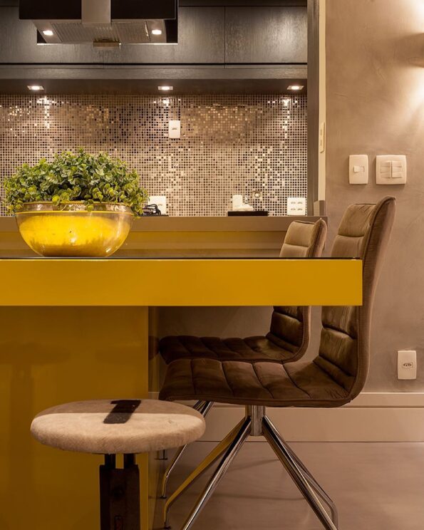 Cor mostarda: como usar essa cor quente para decorar a sua casa