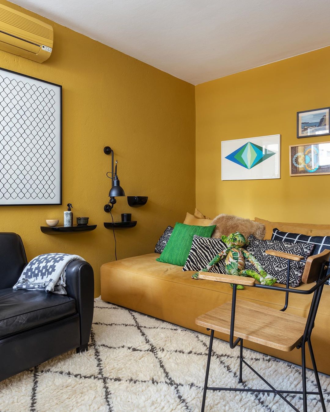 Cor mostarda: como usar essa cor quente para decorar a sua casa