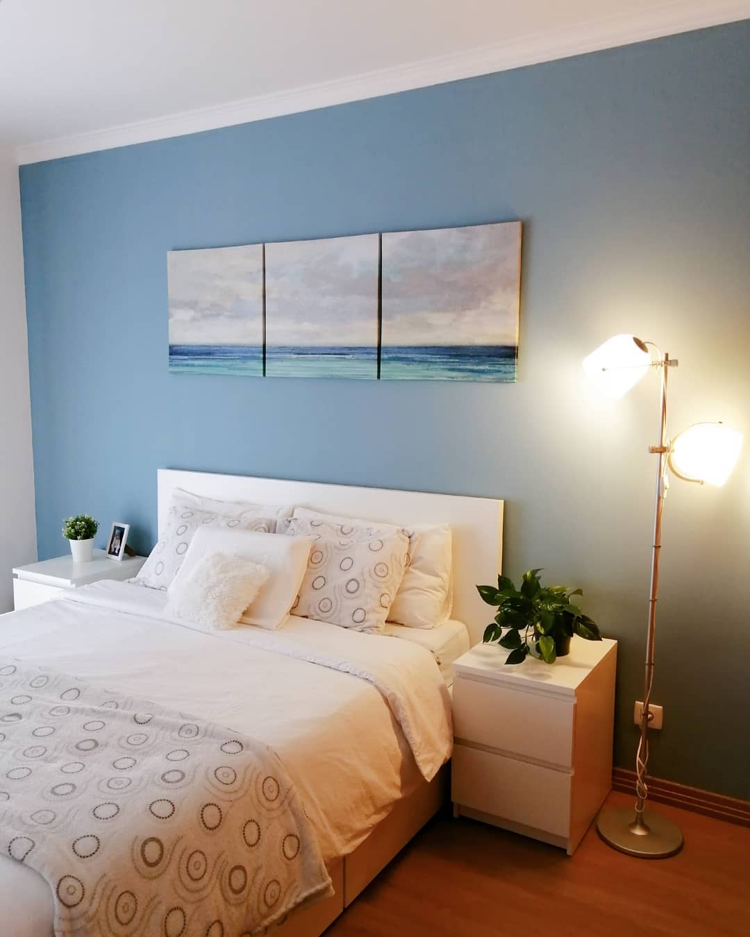 Parede azul: 85 ideias incríveis para decorar a sua casa