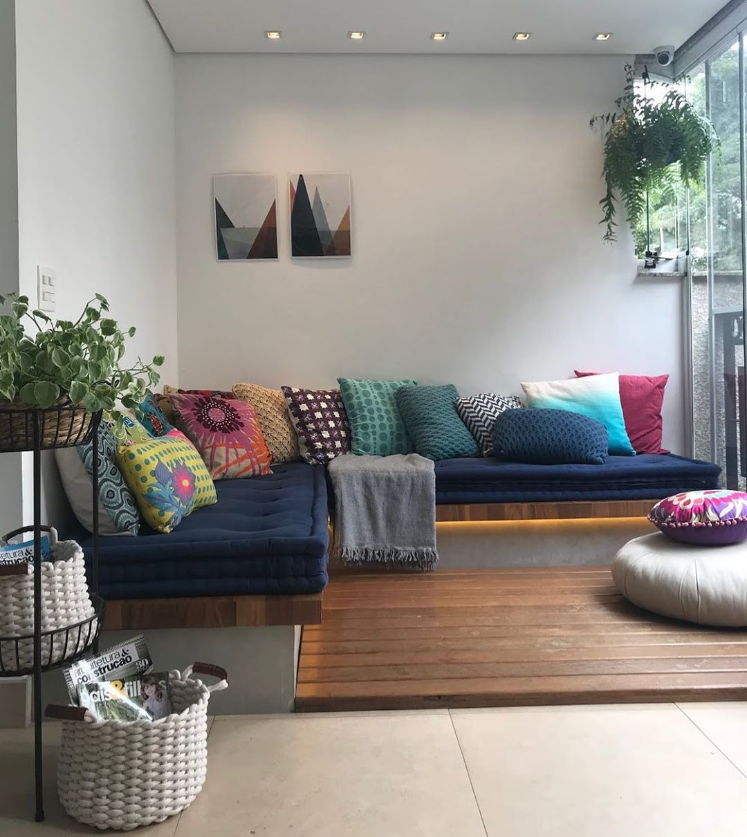 Almofada futon: 40 FOTOS + passo a passo para decorar a casa toda