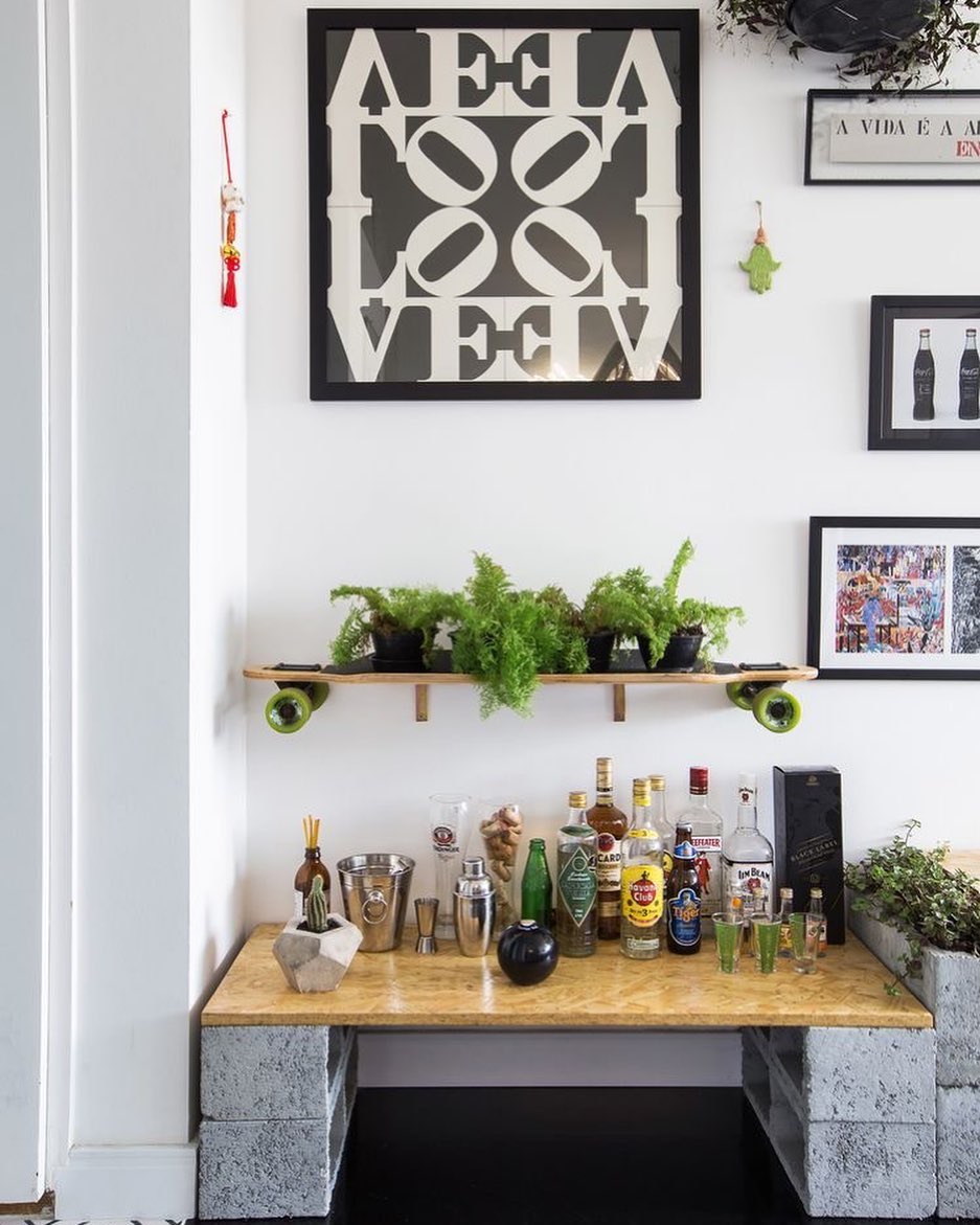 Minibar: 20 inspirações para criar esse cantinho em casa