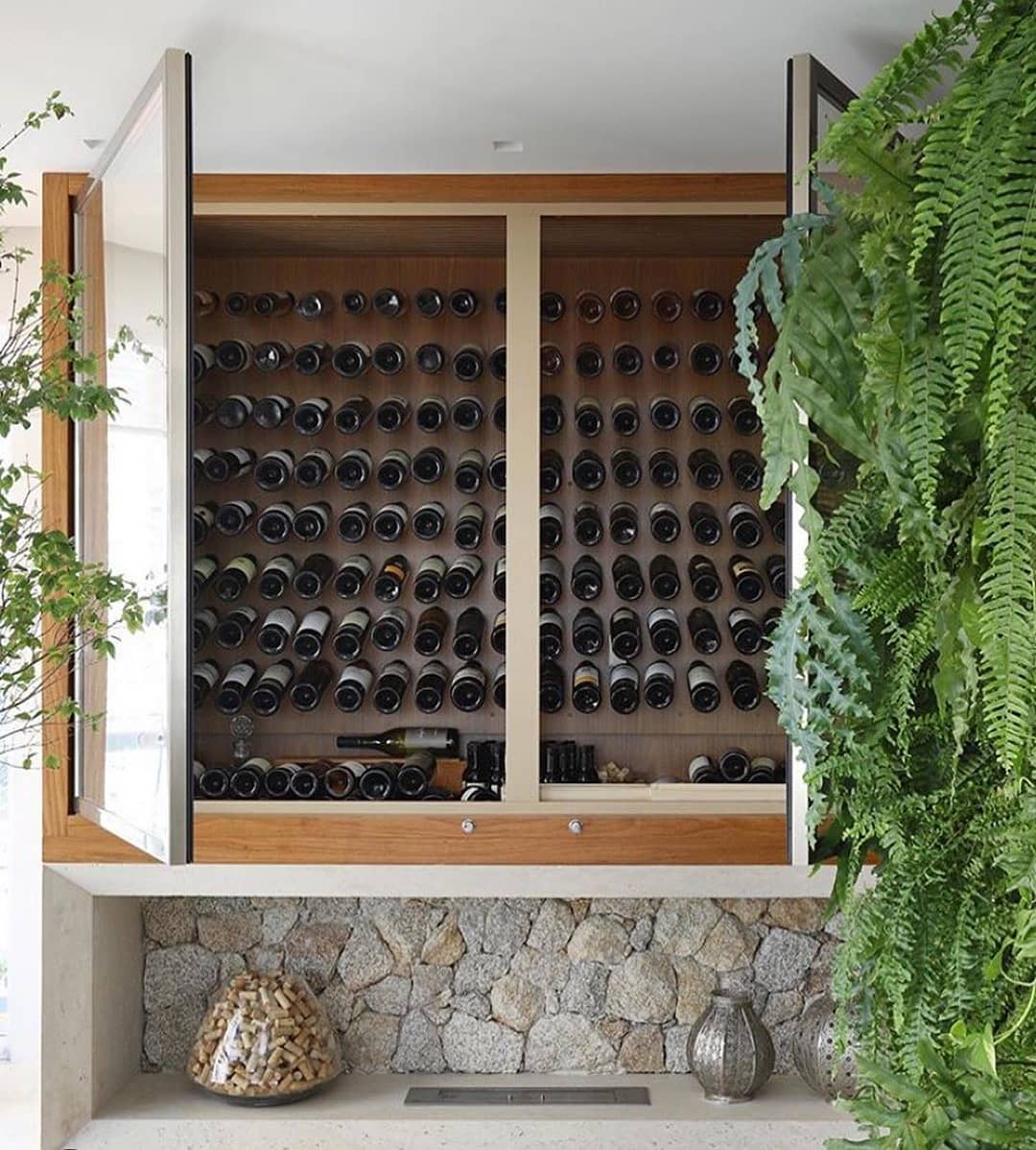 Adega de parede: 30 ideias criativas e tutoriais de como fazer