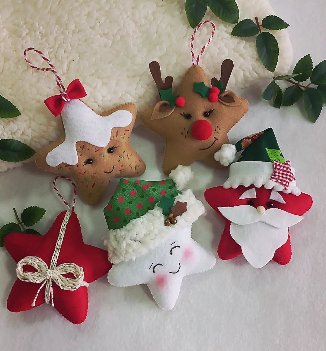 Enfeites de Natal de feltro: 100 ideias, moldes e passo a passo