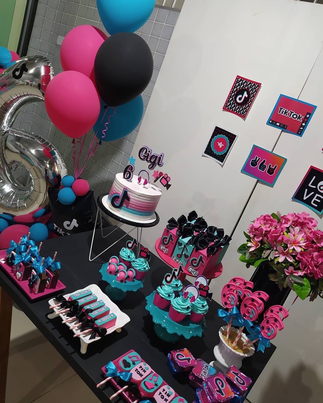 Festa Tik Tok: 20 fotos para você se inspirar e copiar + tutoriais