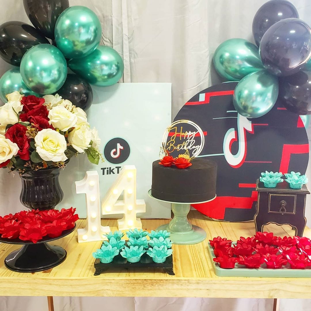 Festa Tik Tok: 20 fotos para você se inspirar e copiar + tutoriais