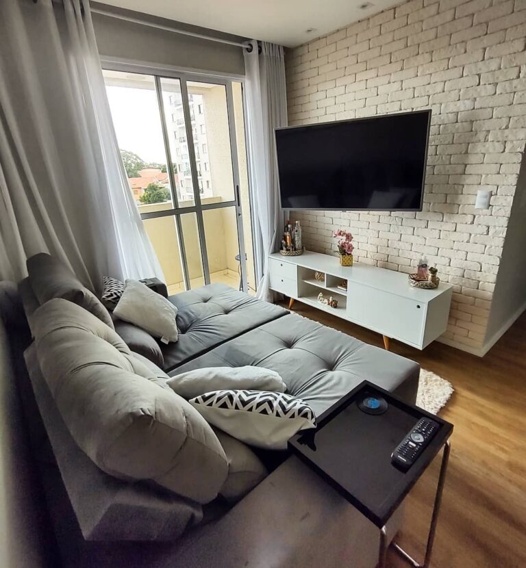 TV na parede: 20 ideias incríveis para sua casa e como colocar