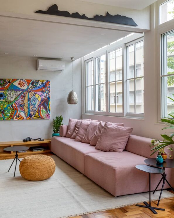 Sala rosa: 50 fotos apaixonantes para surpreender na decoração