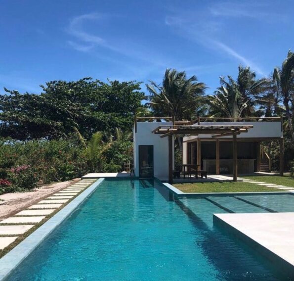 Piscina com prainha: 30 ideias incríveis para se apaixonar