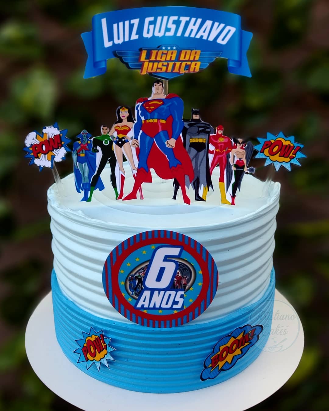 Bolo Liga da Justiça: 90 ideias para uma festa de super-herói