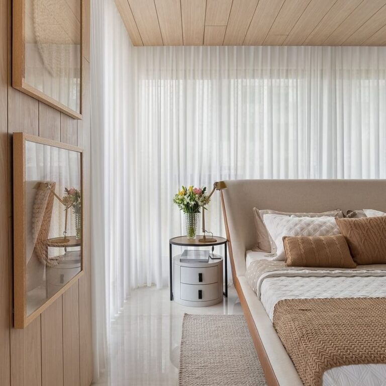 Lambris: o que é e como utilizar a técnica na decoração