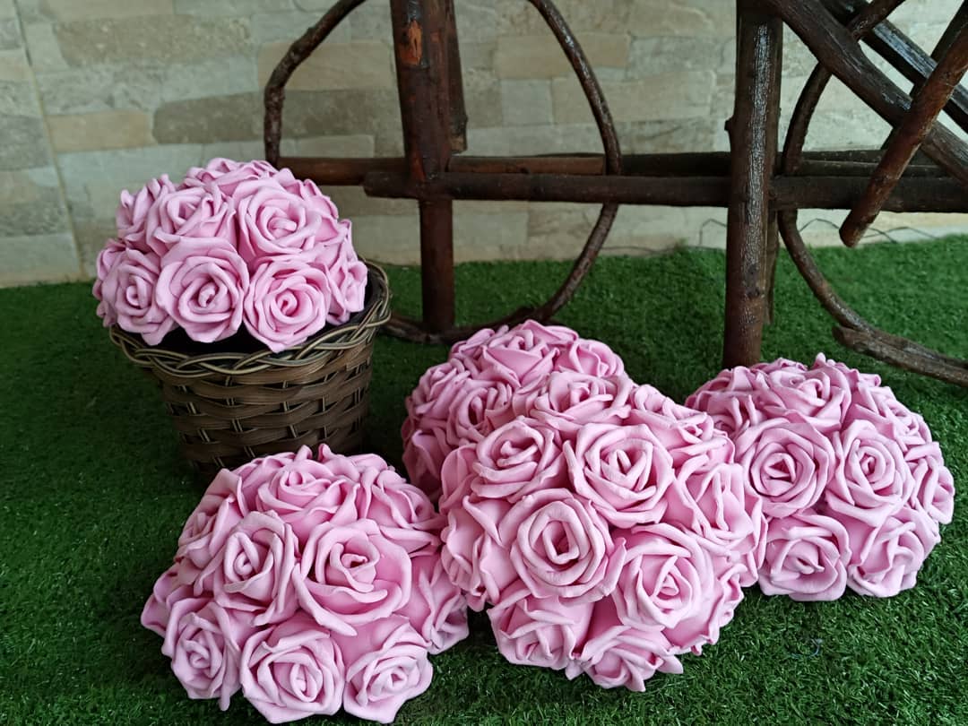 Rosa de EVA: 65 fotos e tutoriais se apaixonar por esse artesanato