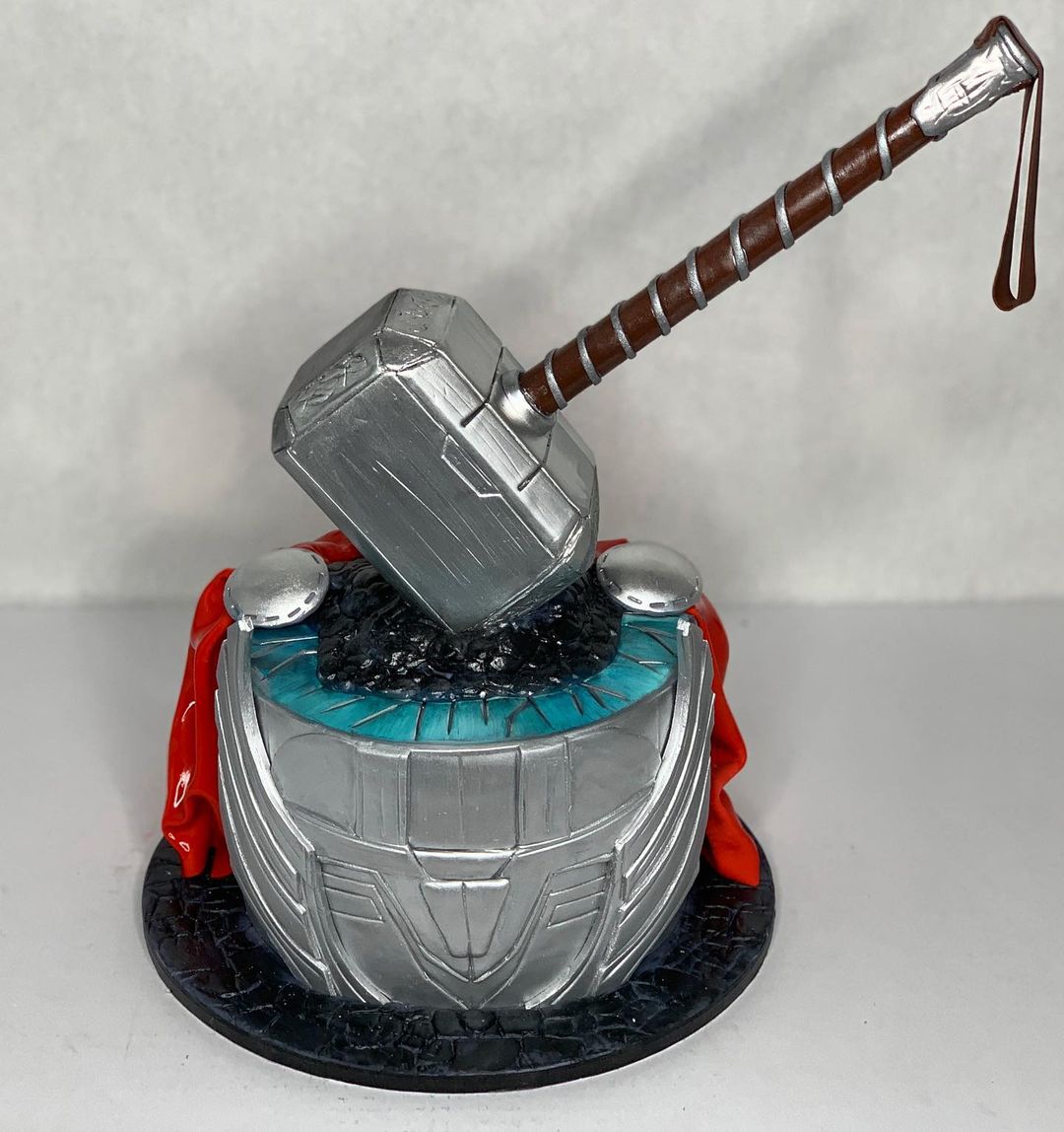 Bolo do Thor: 70 modelos + 5 tutoriais para uma superfesta