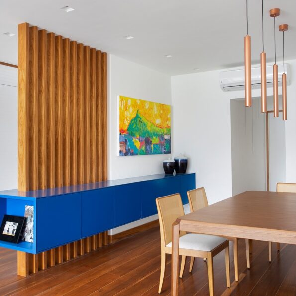 Azul-índigo: combinações e dicas para usar na sua decoração