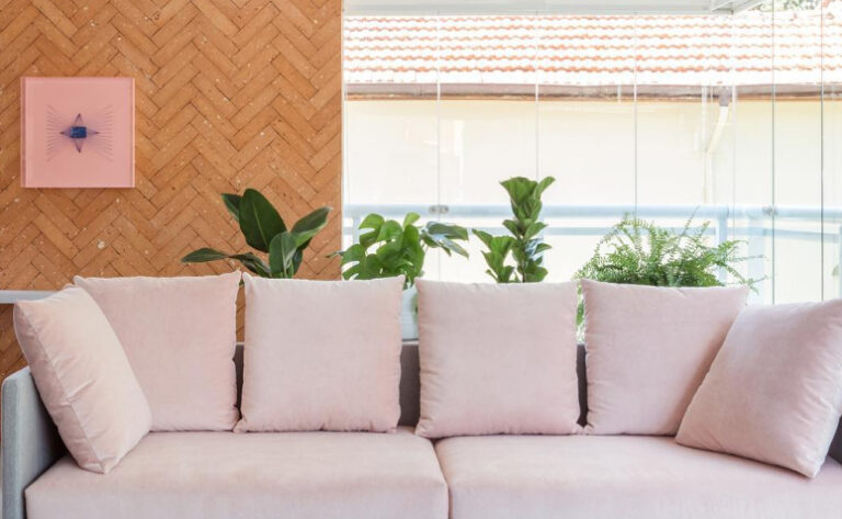 Cor Rosa: 65 ideias para decorar na tendência barbiecore