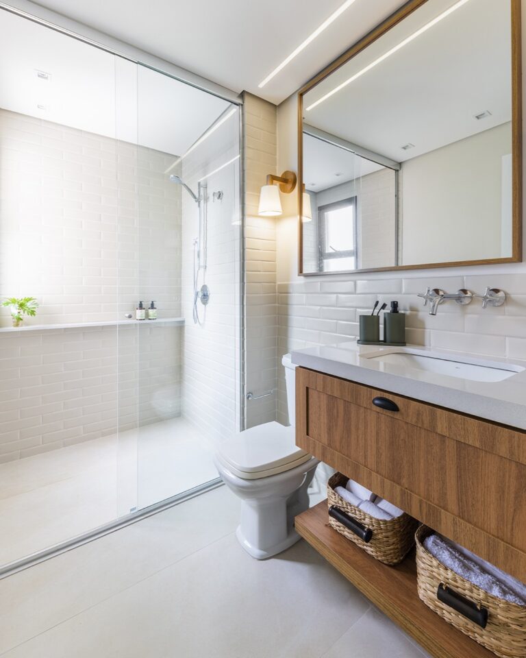 Box até o teto: vantagens, desvantagens, projetos e vídeos