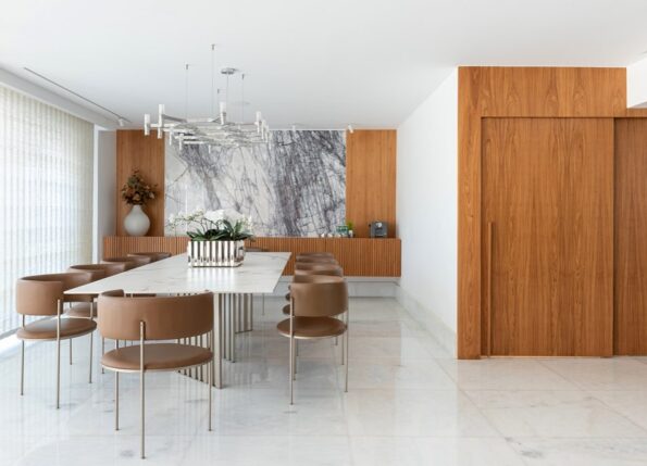 Madeira freijó: o que é, vantagens e 20 ideias de aplicações